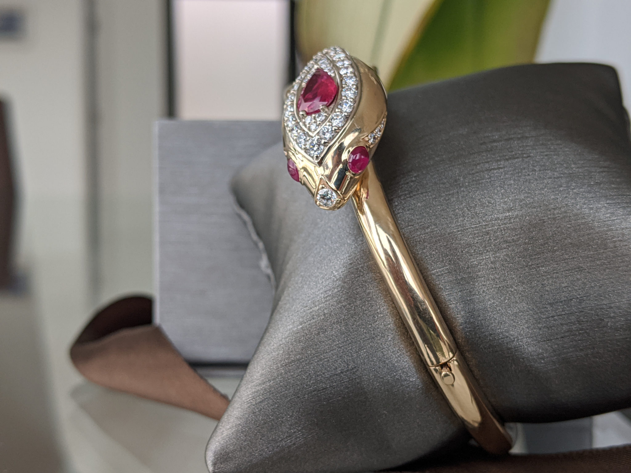 Jewelry Finishes and Techniques » Blog » Custom Jewelry by Jewelrythis